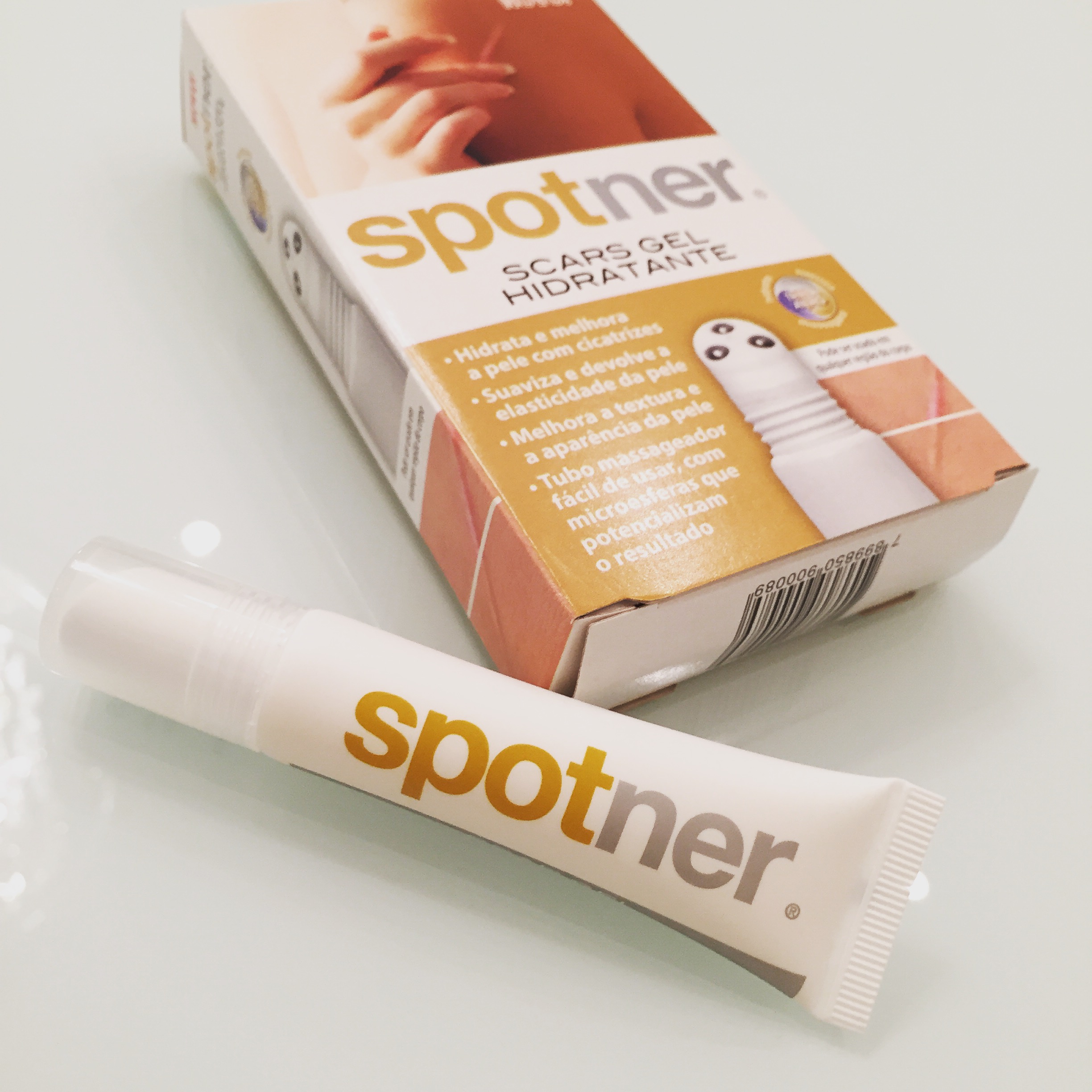 Chegou Spotner Scars, o gel hidrante para cuidar de suas cicatrizes